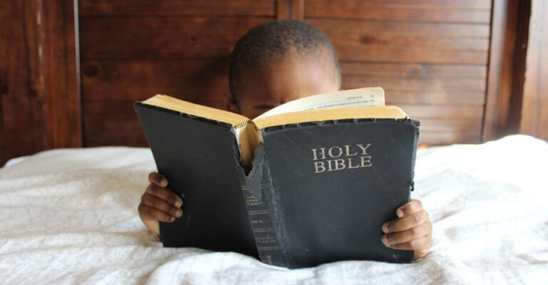 Books of the Bible: Authors and Dates - Inspiration Portal